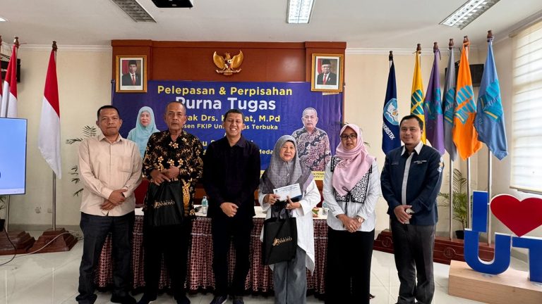 Brosur – Website Official UT Medan